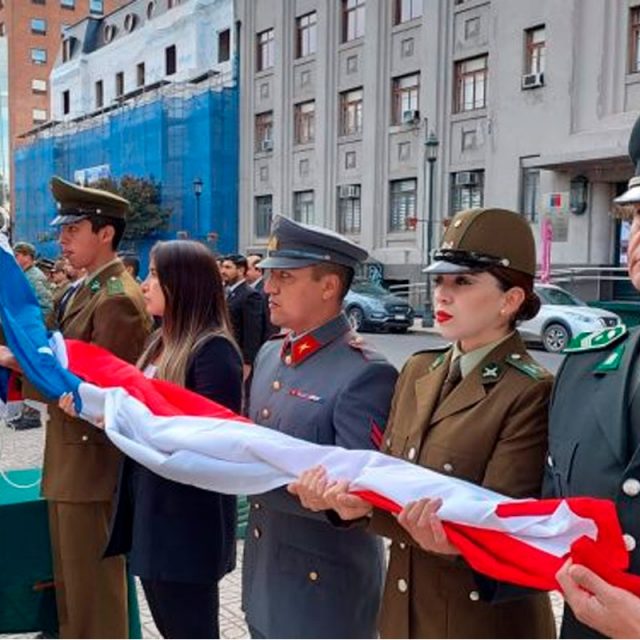 En la Plaza de Armas de Talca, se da inicio al mes aniversario de ...