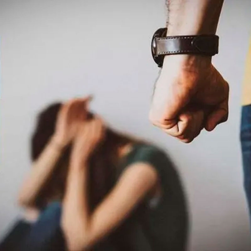 Informe ONU: El 25% de las personas en todo el mundo piensa que golpear a la esposa está ...