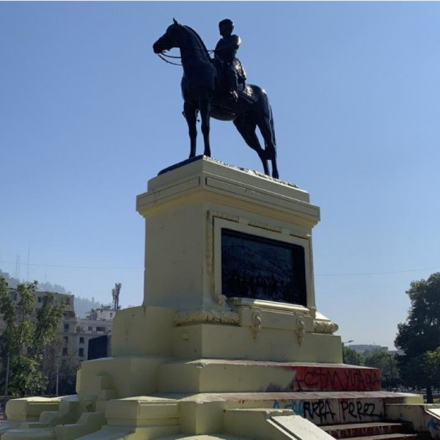Cámara aprueba moción que solicita al Presidente Boric pueda restituir la estatua del General ...