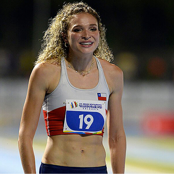Joven Atleta Martina Weil rompe récord chileno de los 400 metros planos ...