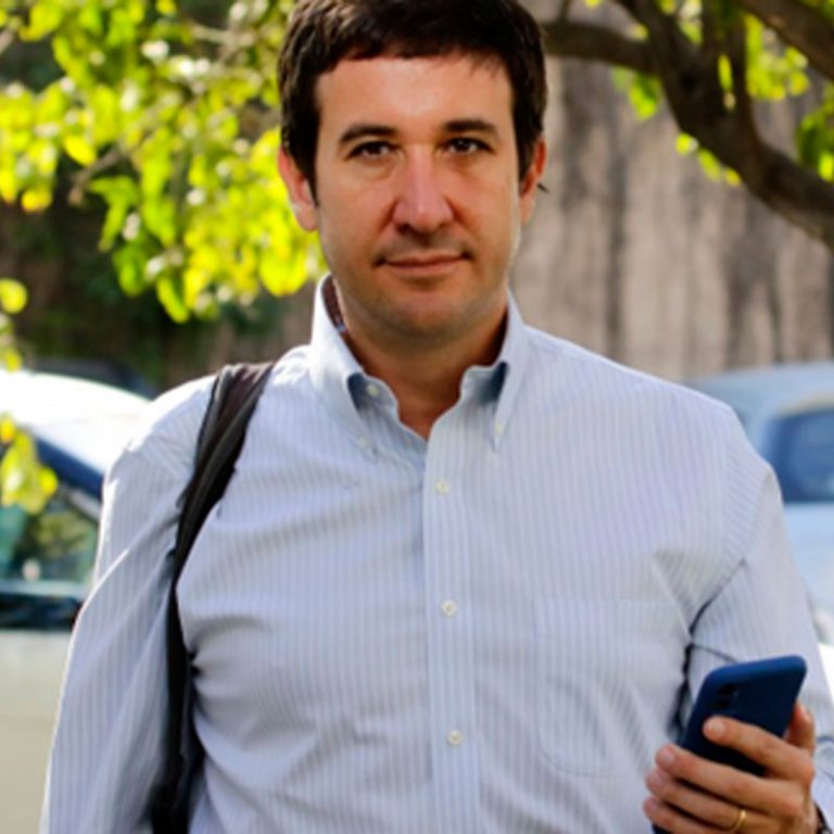 Diputado Ramírez (UDI) oficia al Ministerio de RR.EE., conocer ...