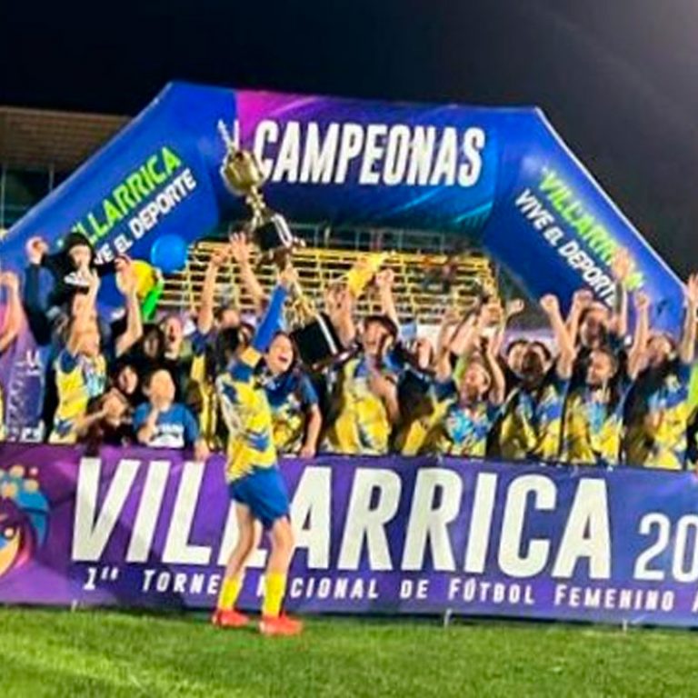Selección Femenina de Fútbol de Pelarco se tituló Campeonas en el ...