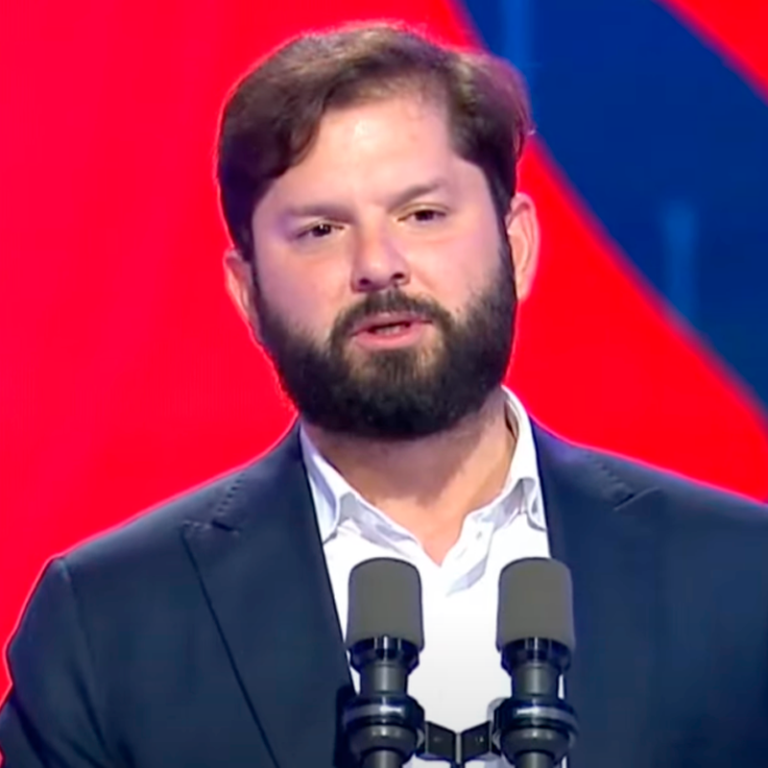 Presidente Boric elogió espíritu de la Teletón, no solo por unir al ...