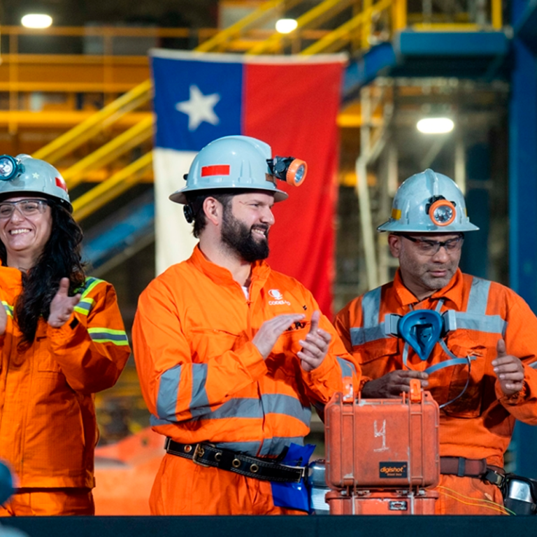 A defender el cobre “sin importar color político”, llamó el Presidente ...